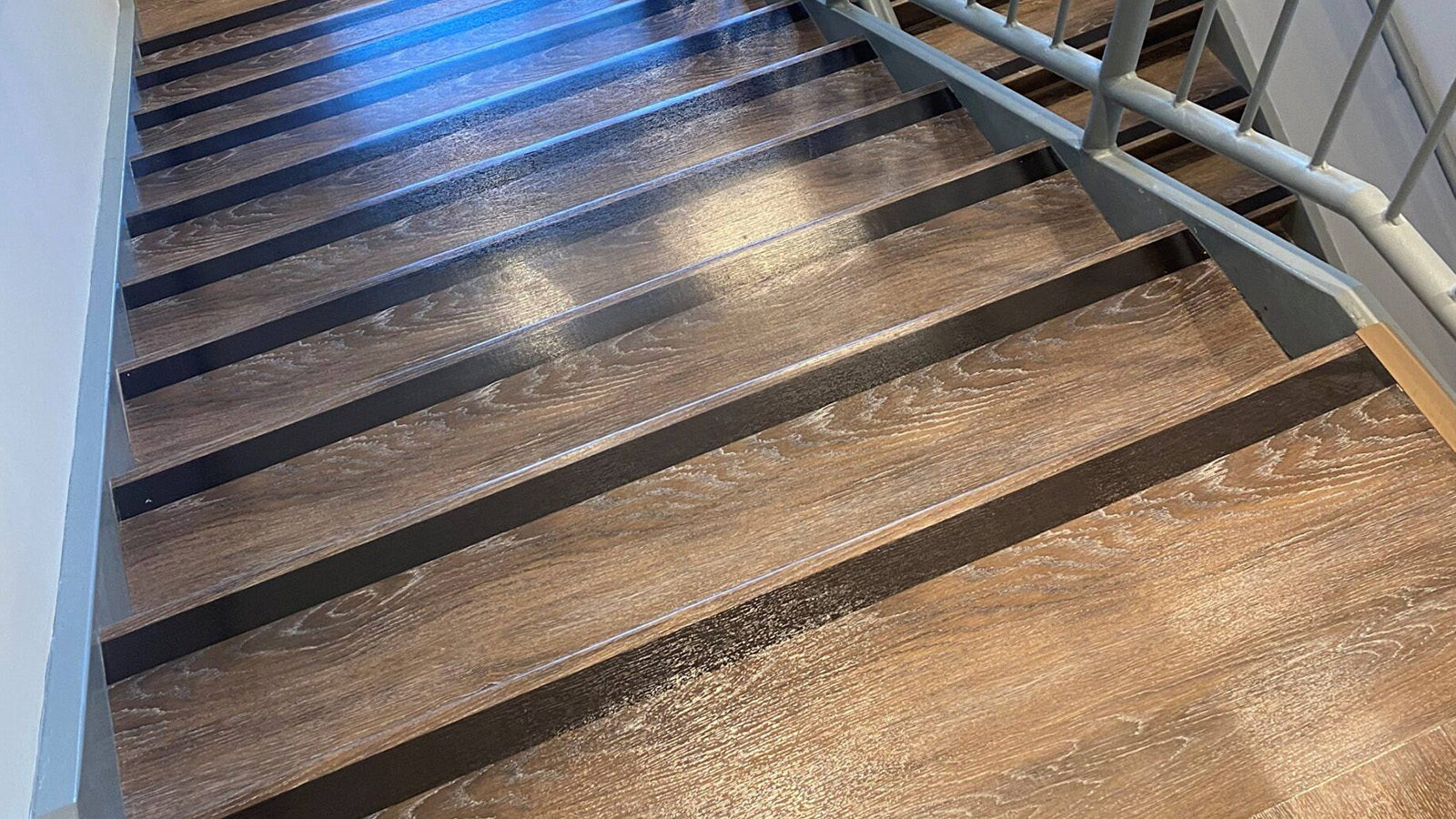 impression luxury vinyl stair treads - Roppe